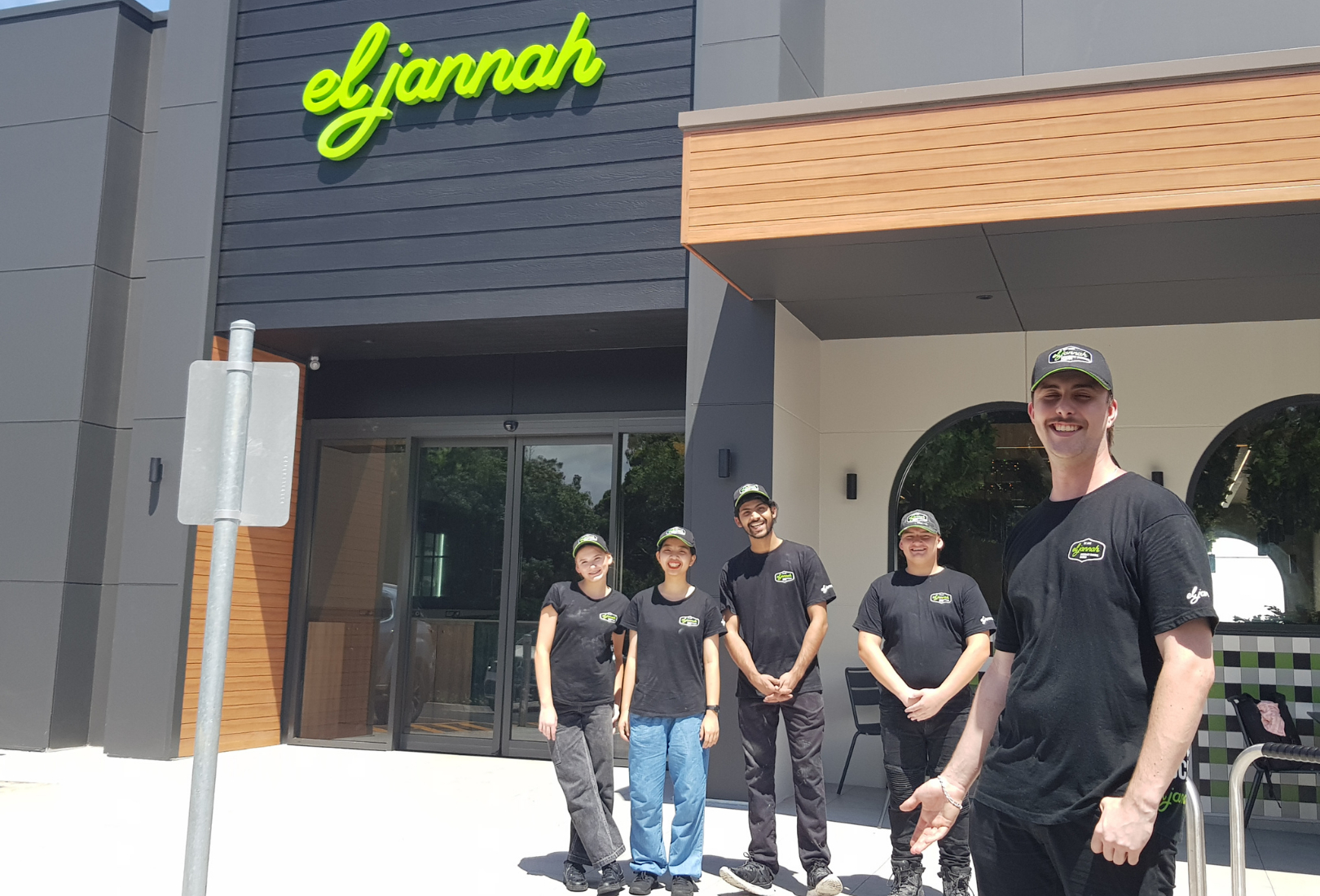 Taste of big things to come: patrons flock to Illawarra's first El Jannah store for Lebanese ...