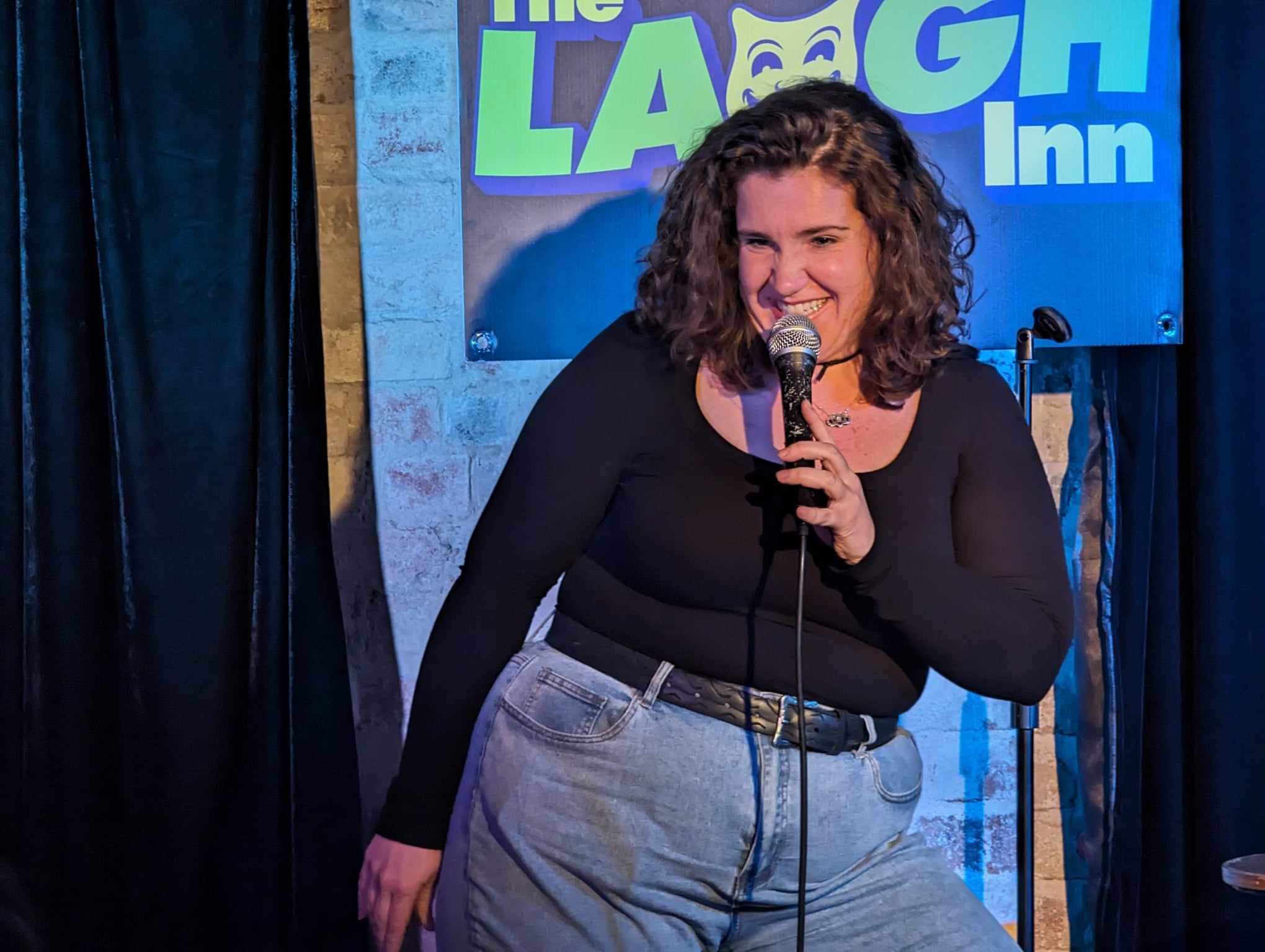 Jamberoo comedian Diana McLaren's latest show a 'big hug' for ...