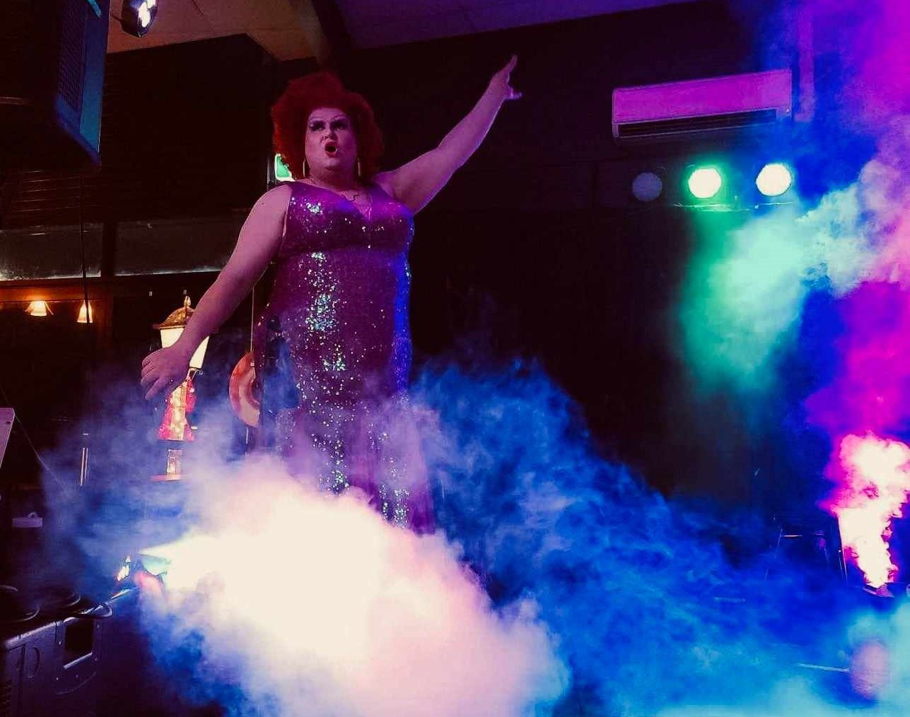 Diamond Dogs Lounge a Dapto hidden gem - just ask Joslyn Bosoms ...